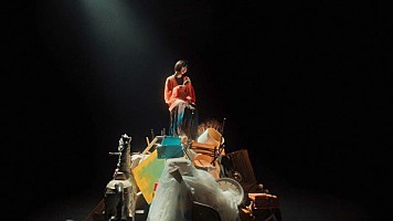 TOMOO、新曲「17」配信開始＆MV公開 | Daily News | Billboard JAPAN