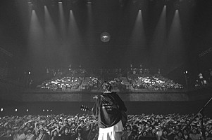 Eve初のアジアツアー、台北公演ライブ写真＆ドキュメントムービーを公開 | Daily News | Billboard JAPAN