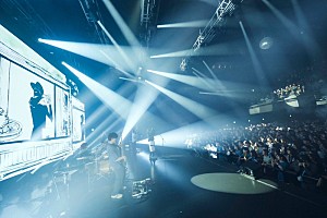 Eve初のアジアツアー、台北公演ライブ写真＆ドキュメントムービーを公開 | Daily News | Billboard JAPAN