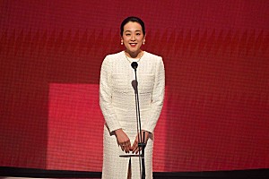 tuki.が「MUSIC AWARDS JAPAN」の最優秀ニュー・アーティスト賞に | Daily News | Billboard JAPAN